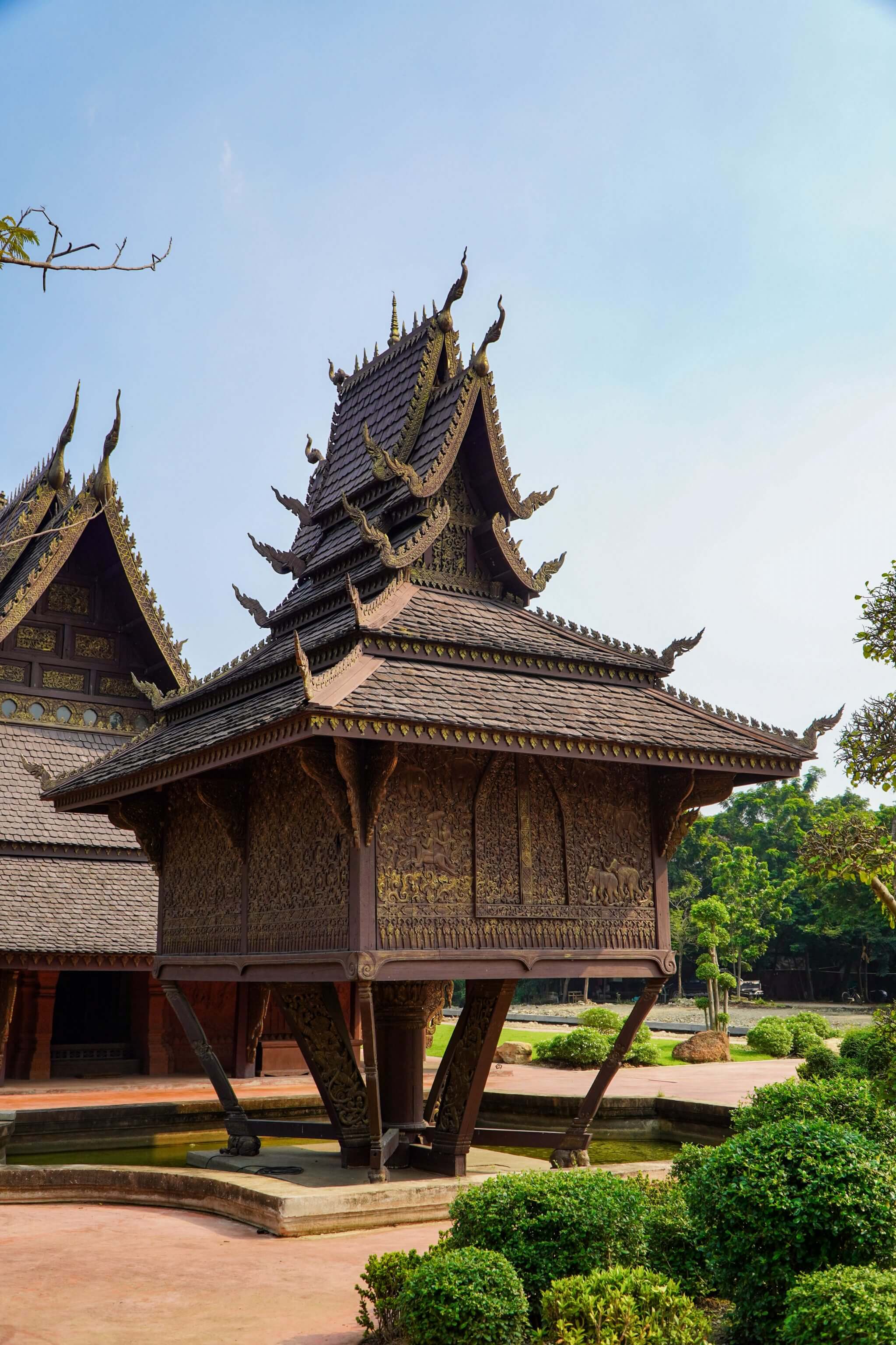 The Lan Chang Styled Scripture Repository and Wihan (70) - Muang Boran ...